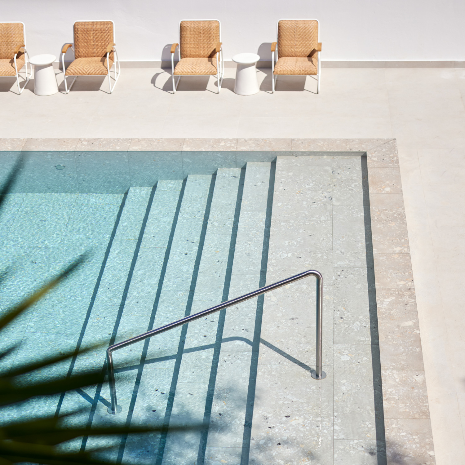 CAPE SOUNIO X THE ROC CLUB - Cape Sounio