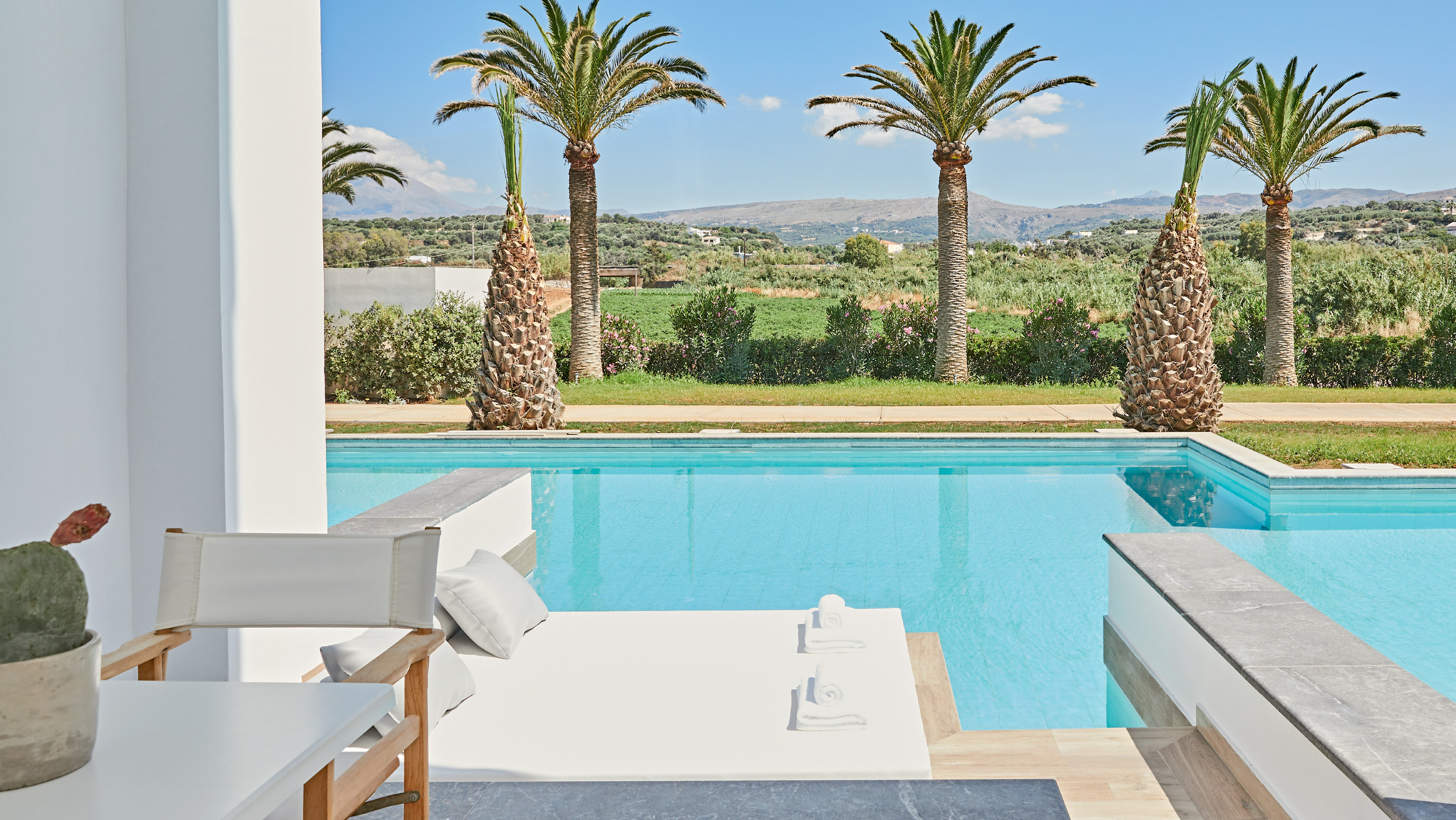 Swim Up White Room | LUXME White Palace, Crete