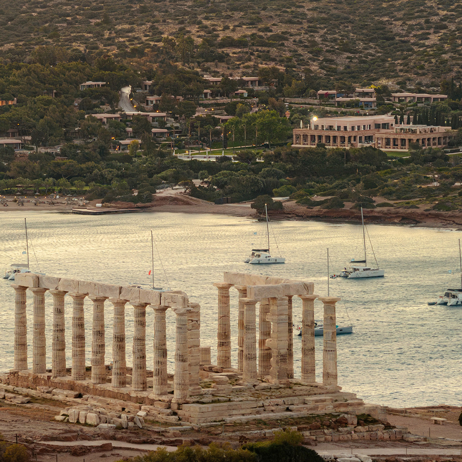THE ROC CLUB X CAPE SOUNIO: A UNIQUE JOURNEY ON THE ATHENIAN RIVIERA ...